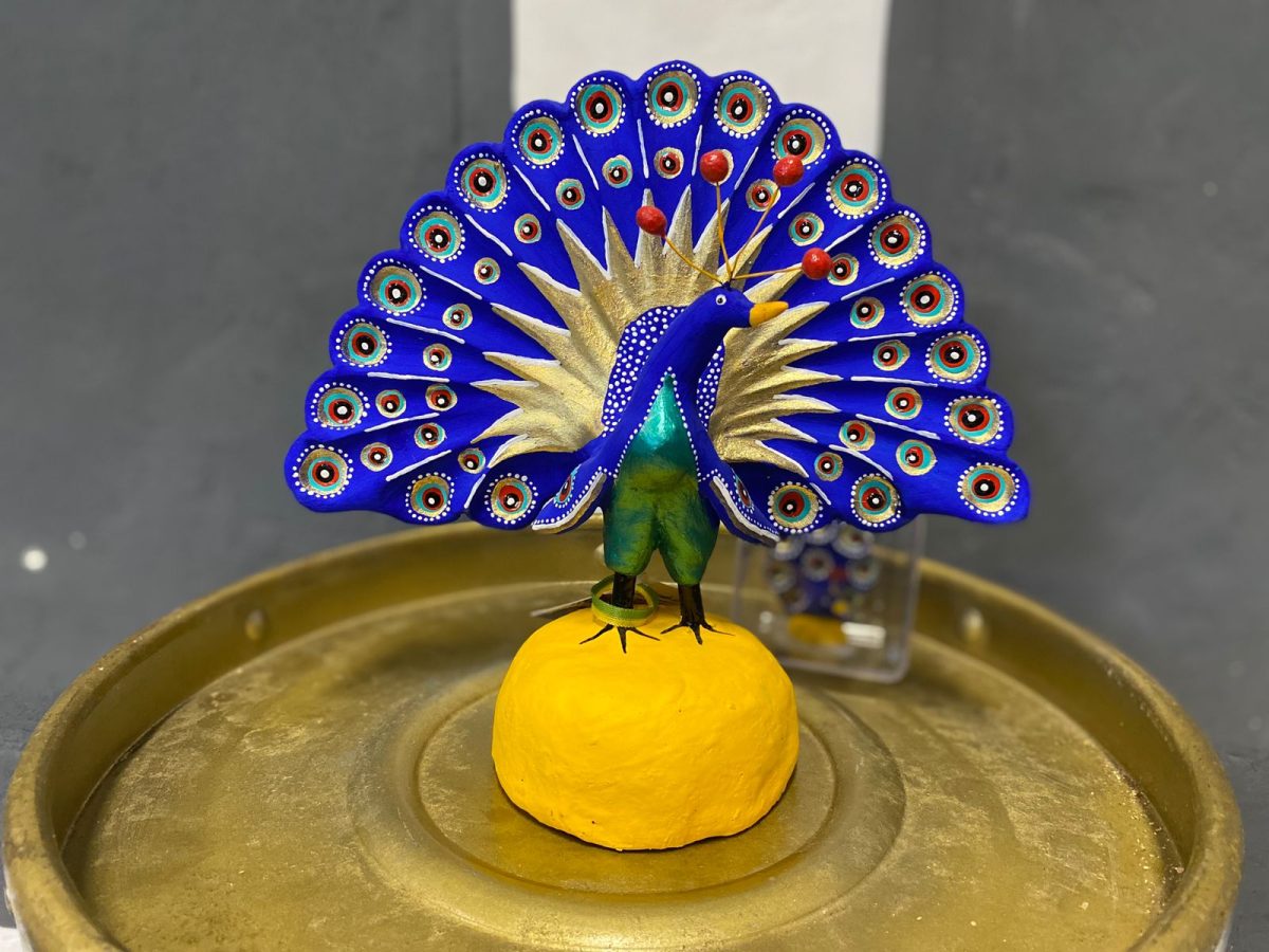 CENTRO CULTURAL DE TAUBATÉ RECEBE EXPOSIÇÃO “PAVÕES” DO ARTISTA E ...